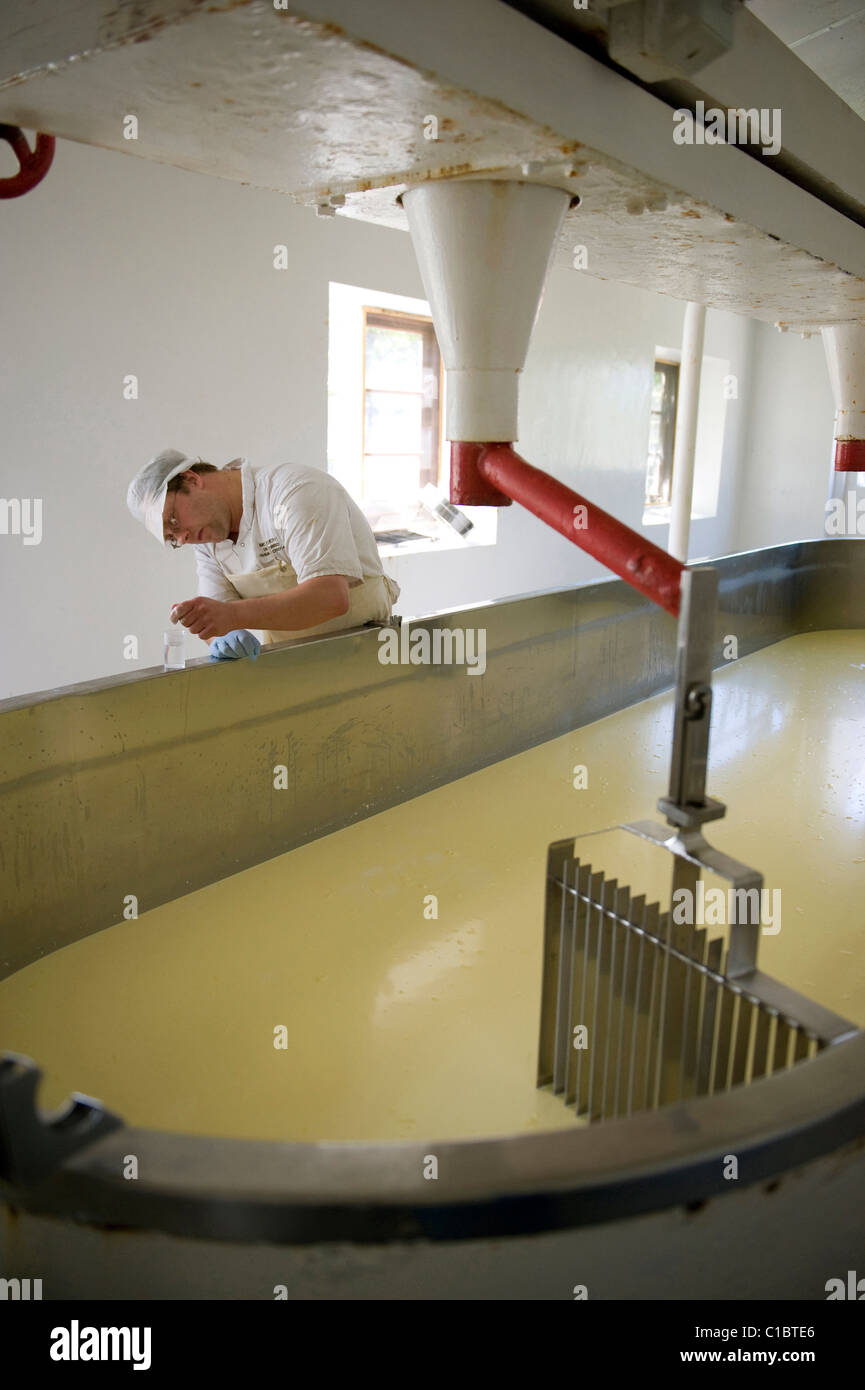 Montgomery cheddar hi-res stock photography and images - Alamy