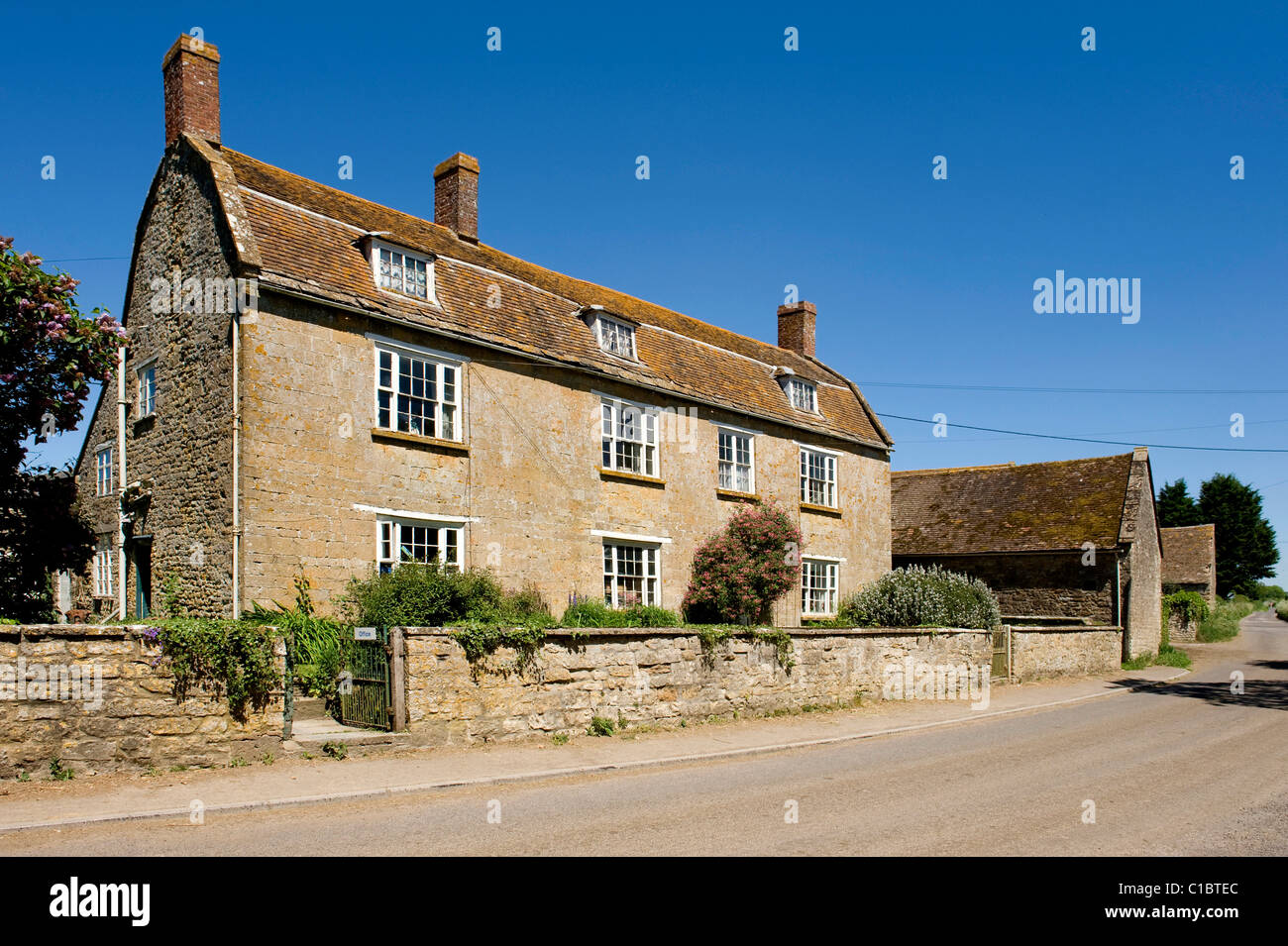 Manor Farm England High Resolution Stock Photography and Images - Alamy