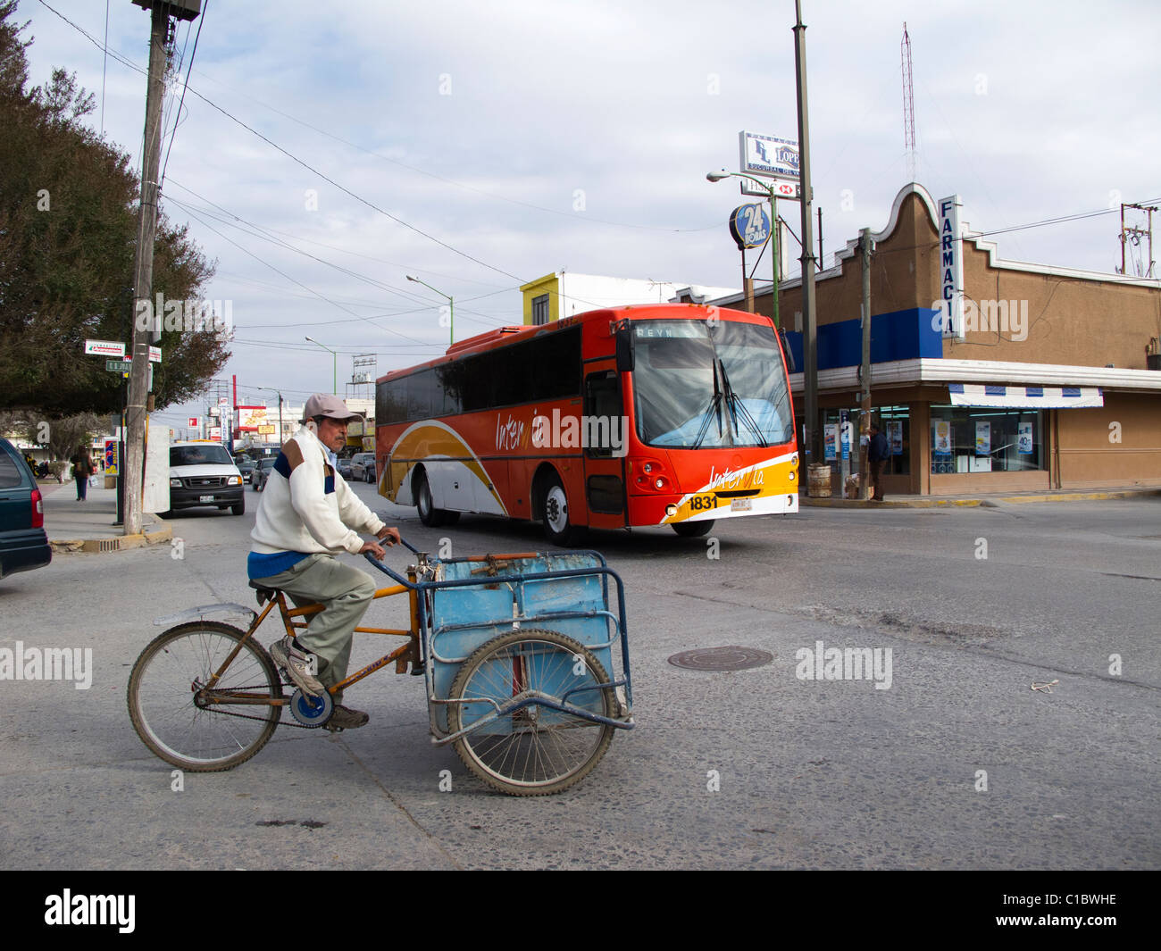 Street scene, Rio Bravo, Mexico Stock Photo - Alamy