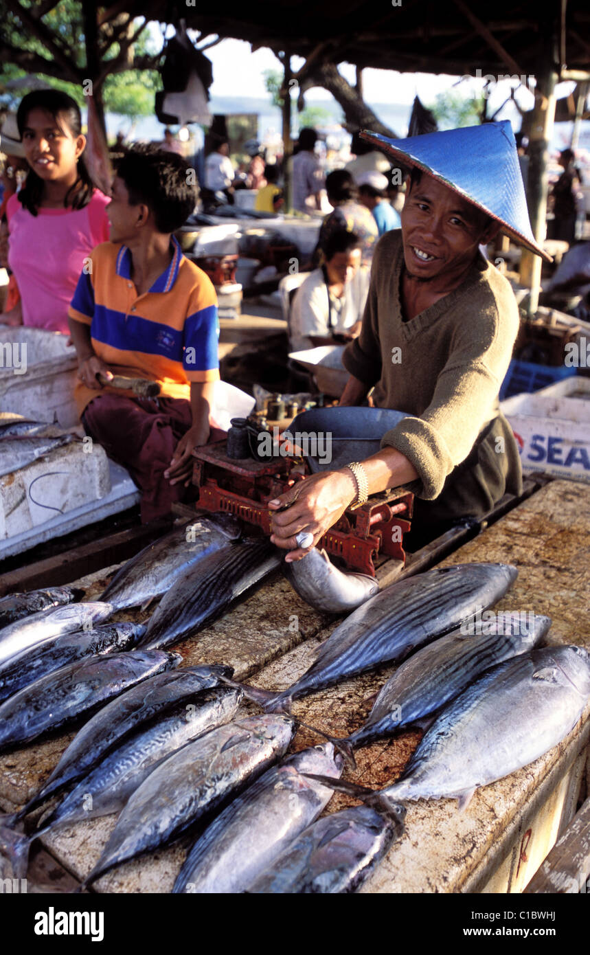 Indonesia, Bali, fish market in Jimbaran Stock Photo - Alamy