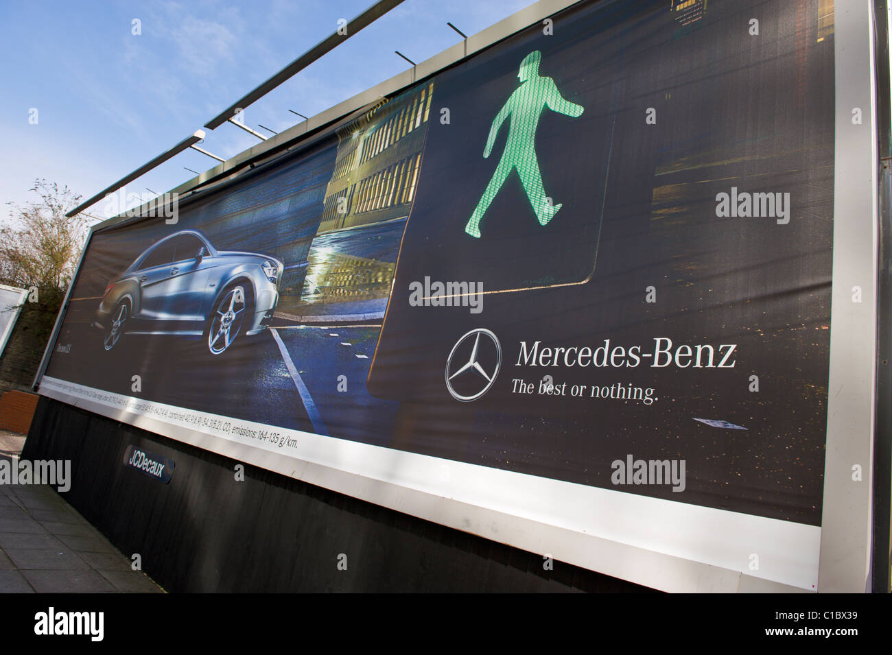 Car advertising billboard hi-res stock photography and images - Alamy