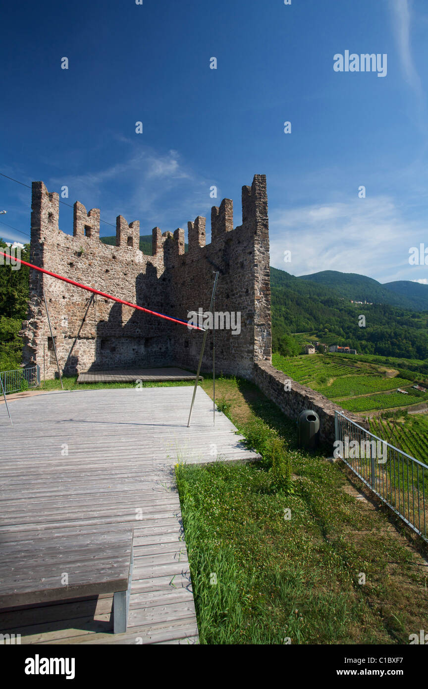 Segonzano castle hi-res stock photography and images - Alamy