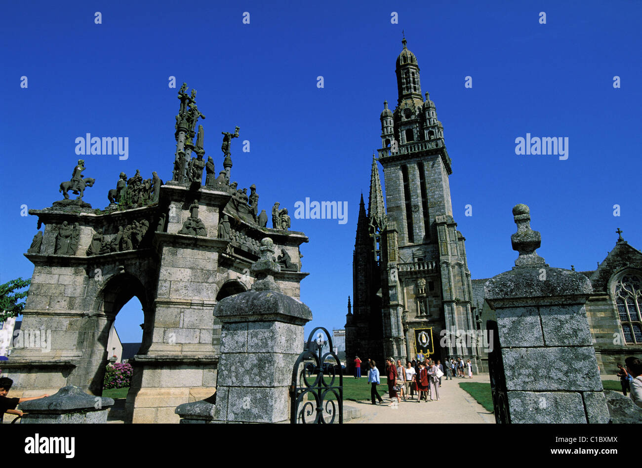 Parish enclosure of pleyben hi-res stock photography and images - Alamy