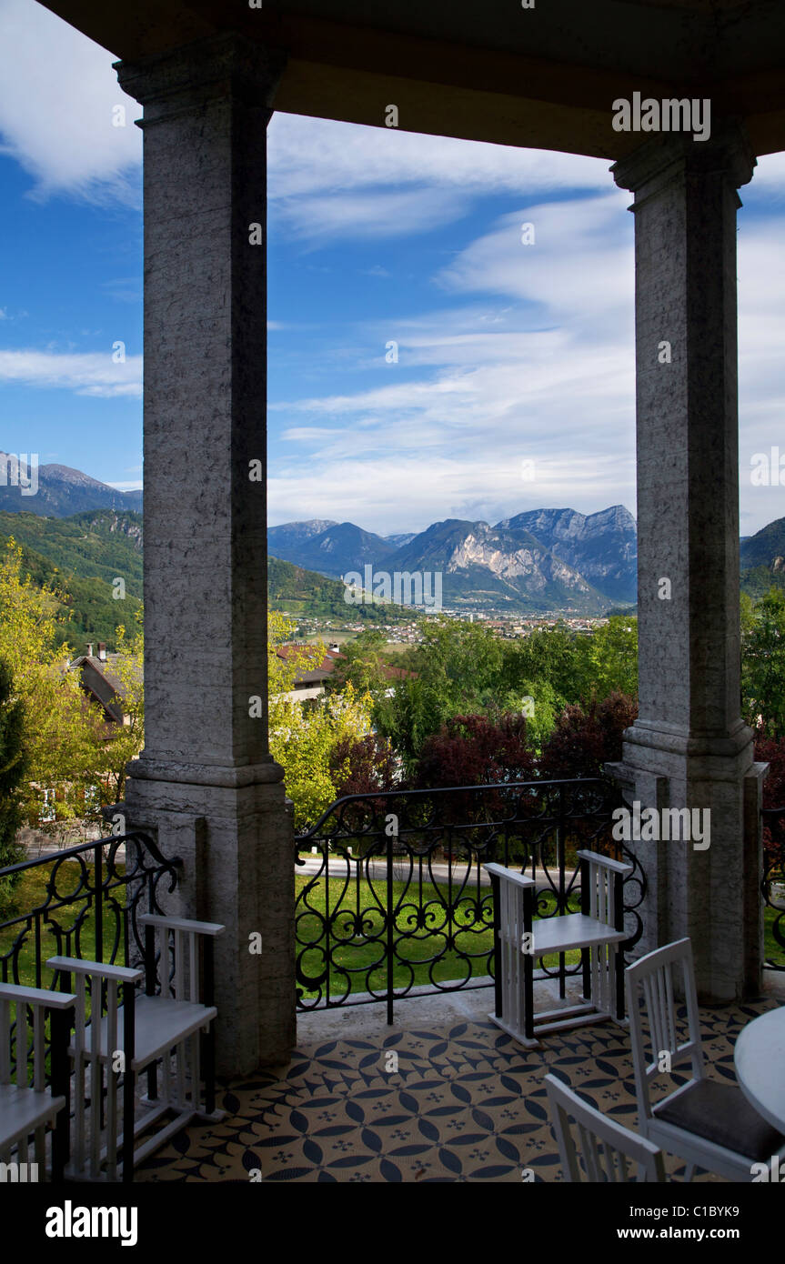 Palace veranda hi-res stock photography and images - Alamy
