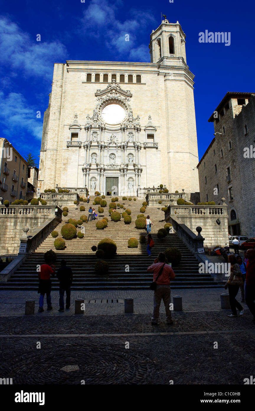 Girona cathedral catalonia hi-res stock photography and images - Alamy