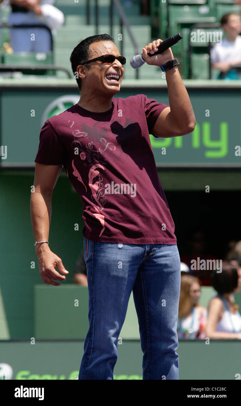 Singer Jon Secada performs the National Anthem before the men's final ...