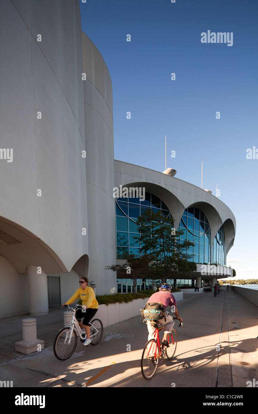 cyclists and Monona Terrace Community and Convention Center, Madison ...
