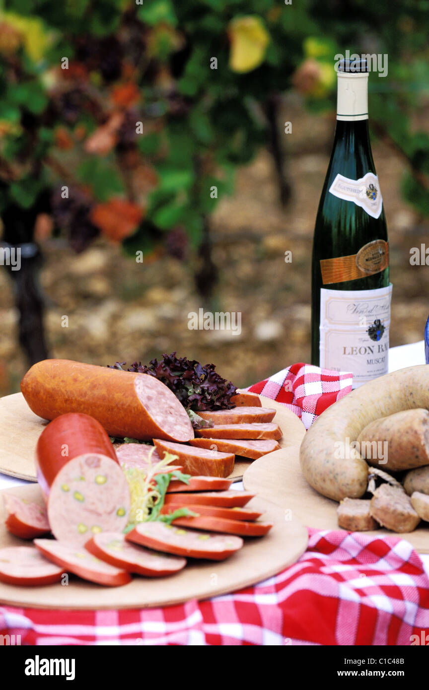 Alsatian sausage hi-res stock photography and images - Alamy