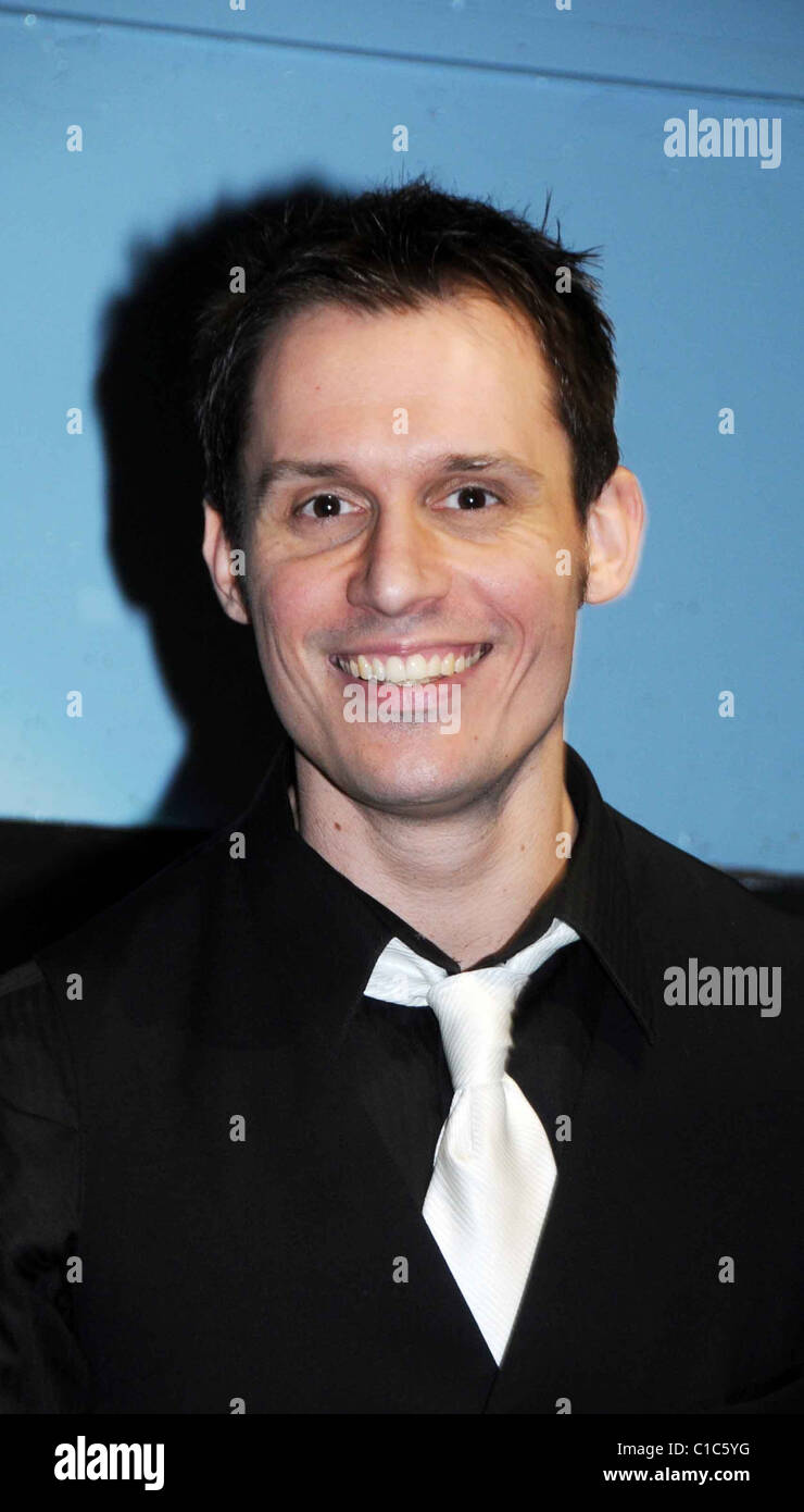 Keith Collins's Instagram, Twitter & Facebook on IDCrawl