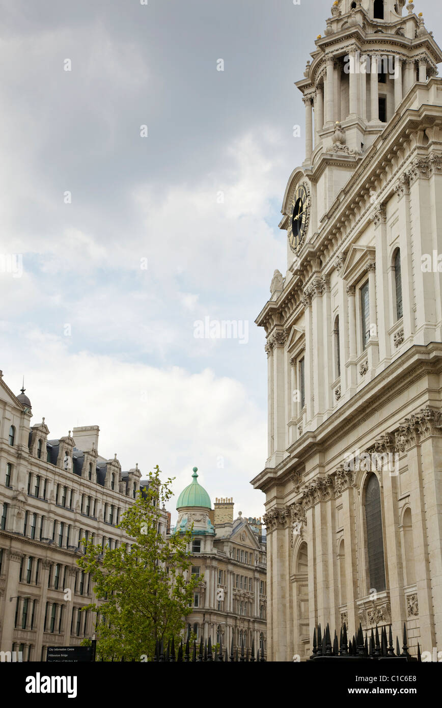 St Paul's Cathedral clock tower, London Stock Photo - Alamy