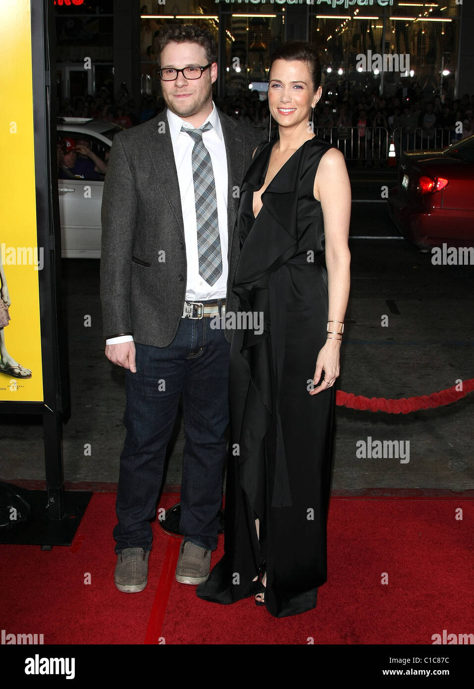SETH ROGEN KRISTEN WIIG PAUL. THE AMERICAN PREMIERE UNIVERSAL PICTURES ...