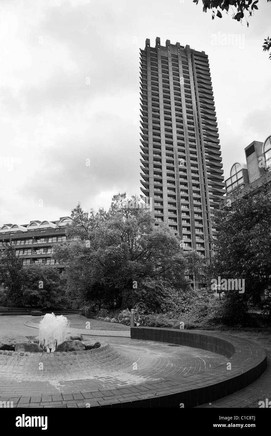 Performing centre Black and White Stock Photos & Images - Alamy