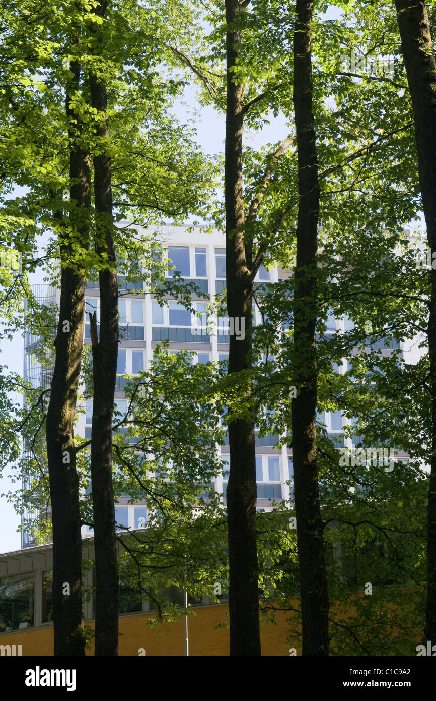 The photo, Building behind Trees is taken in Nordnesparken, Bergen ...