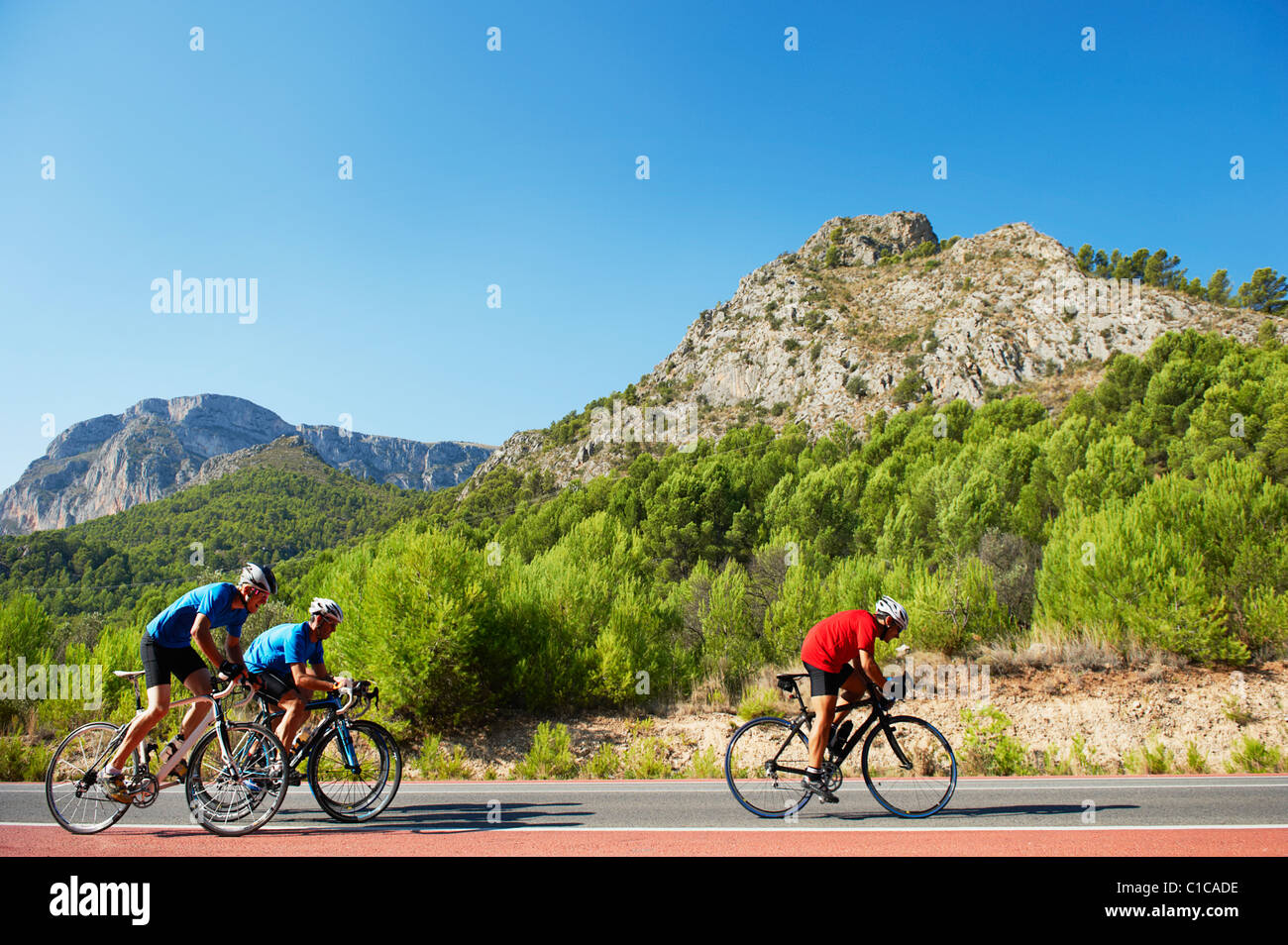 Cycling racing hi-res stock photography and images - Alamy