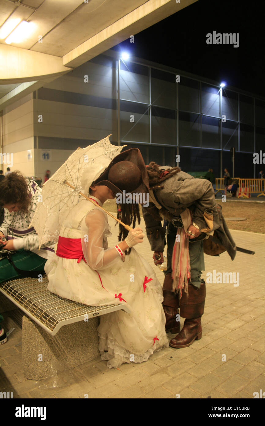 Pirate cosplayers hi-res stock photography and images - Alamy