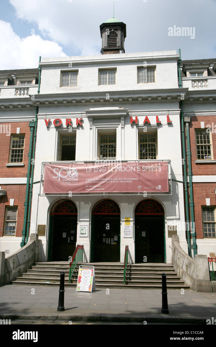 York hall hi-res stock photography and images - Alamy