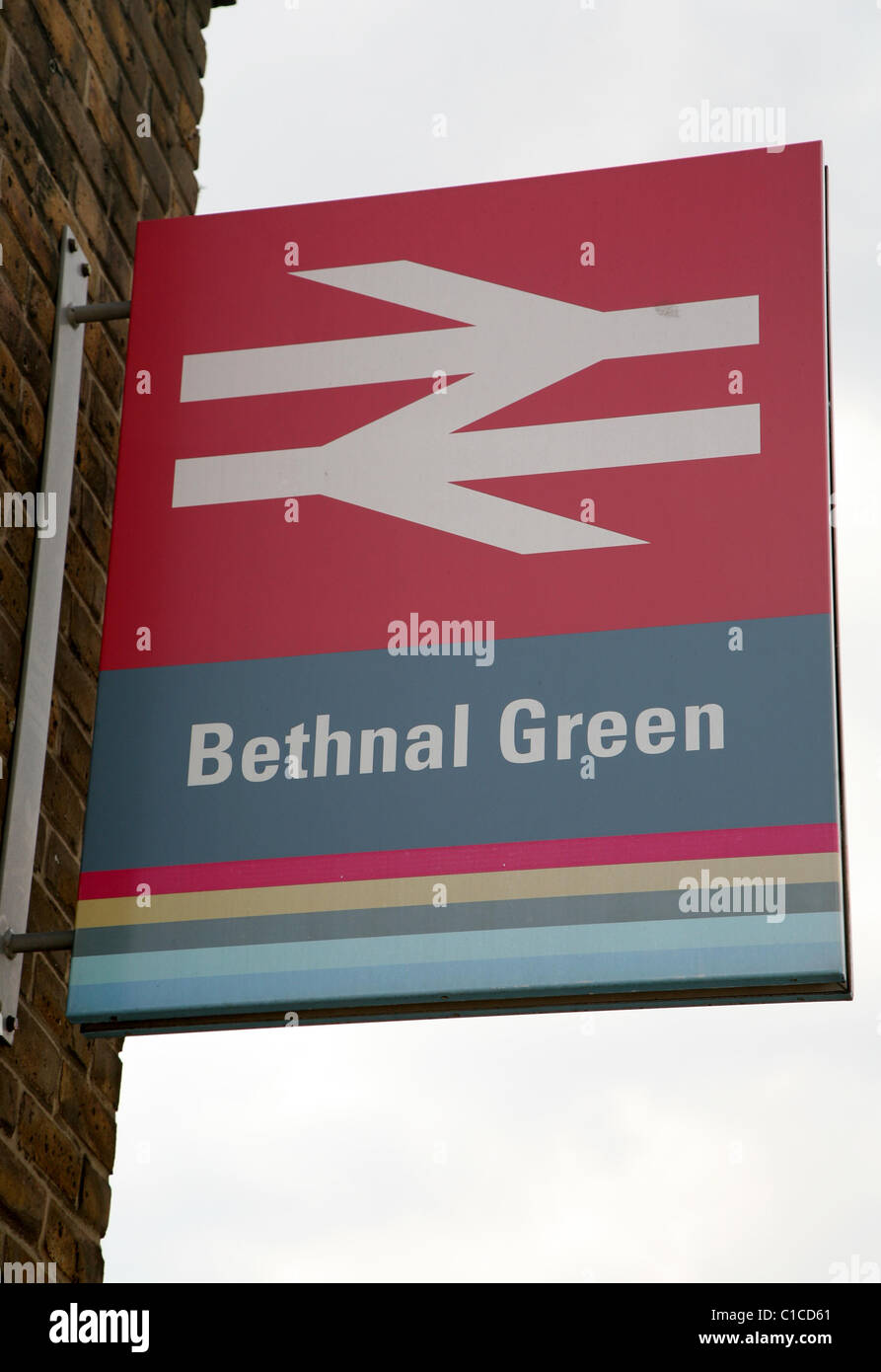 Bethnal green station hi-res stock photography and images - Alamy