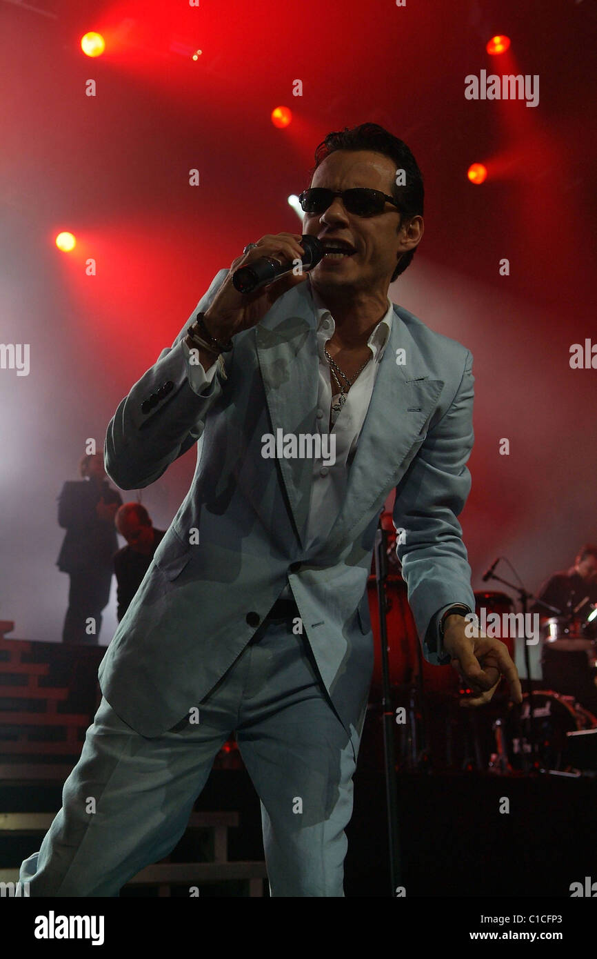 Multi Award-Winning Salsa sensation, actor and producer Marc Anthony ...