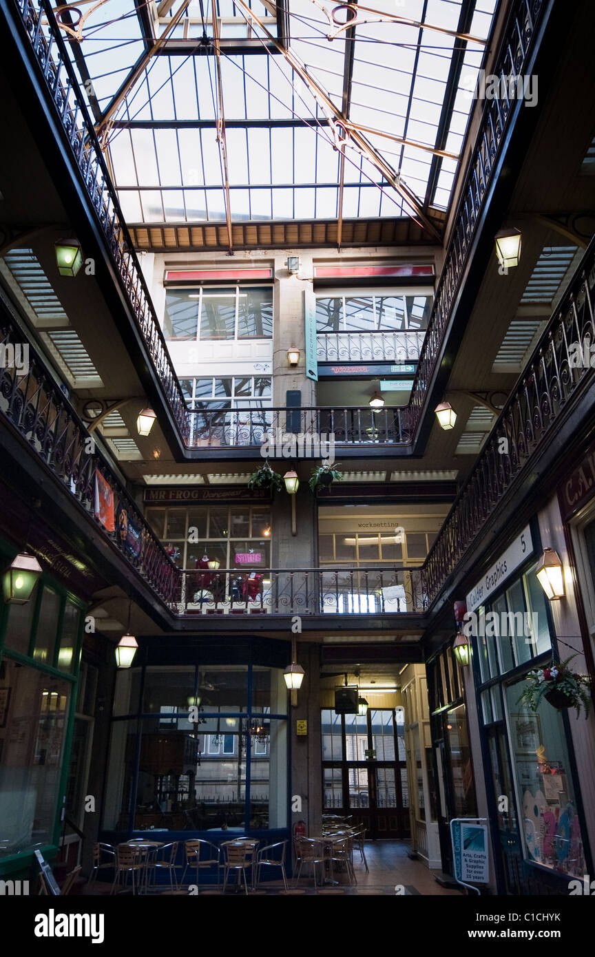 Independent shops in Byram Arcade shopping centre Huddersfield Stock ...