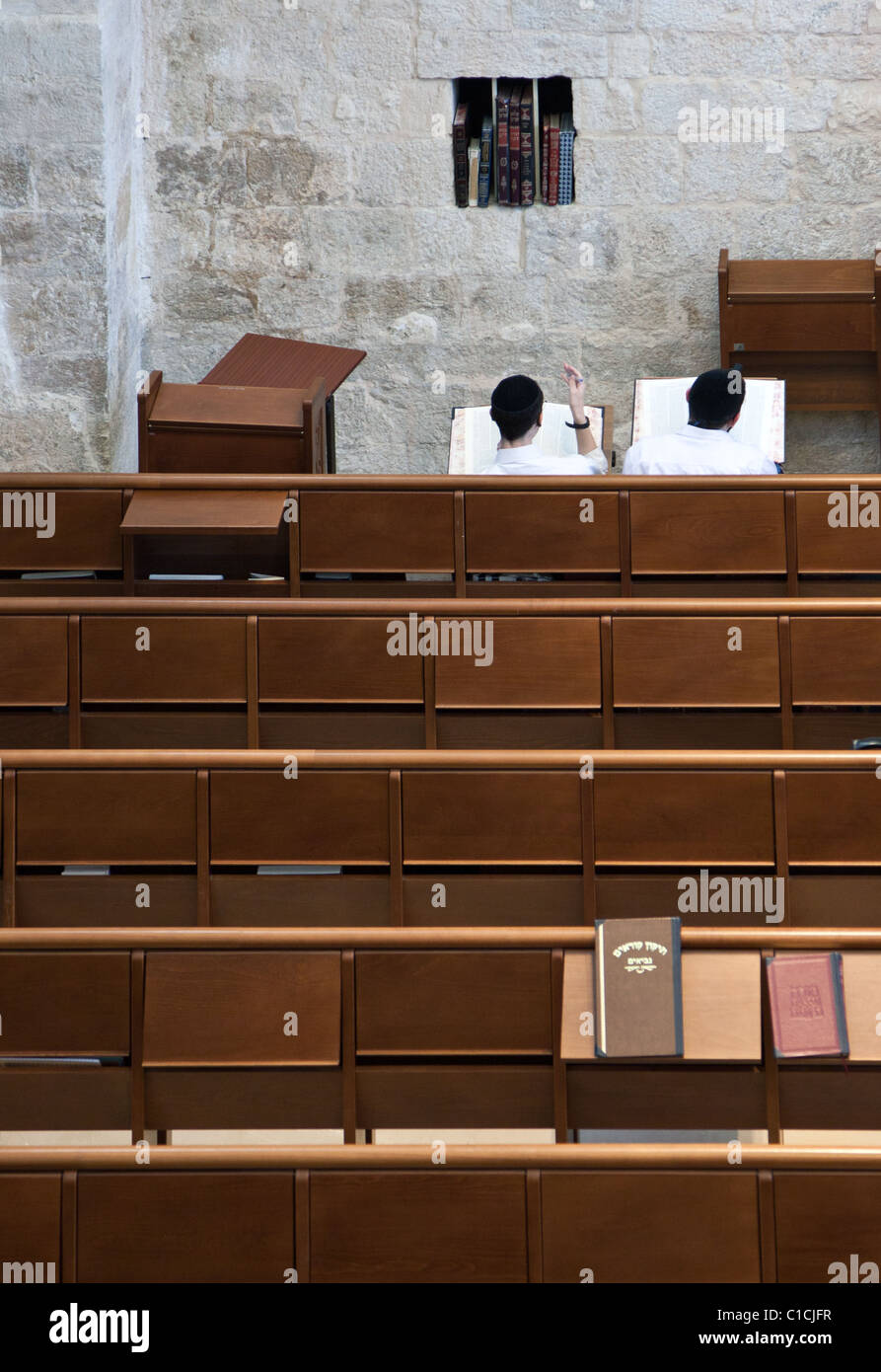 Hurva synagogue in jerusalem hi-res stock photography and images - Alamy