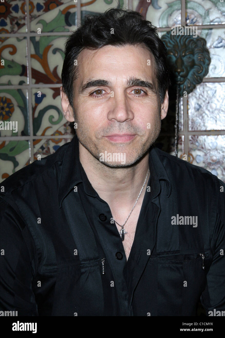 Adrian Paul The 5th Anniversary Of Cathy's Kids Foundation Dinner held ...