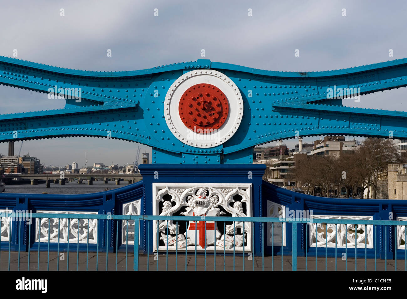 New red bridge hi-res stock photography and images - Alamy