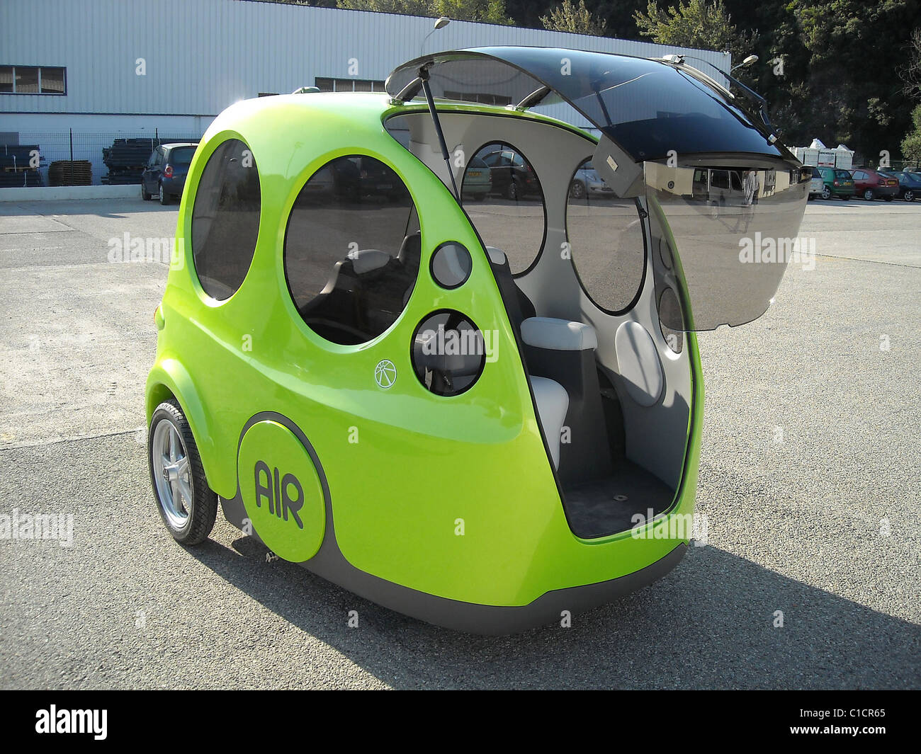 Joystick-controlled car to jump onto highways? Turn your driving ...