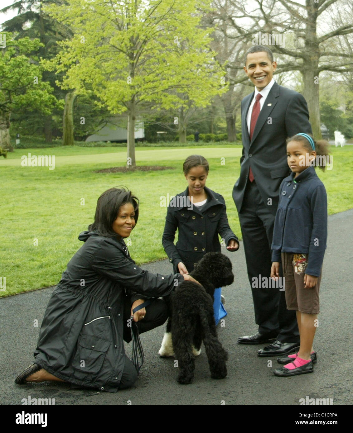Malia Obama walks her new six-month old Portuguese water dog Bo ...