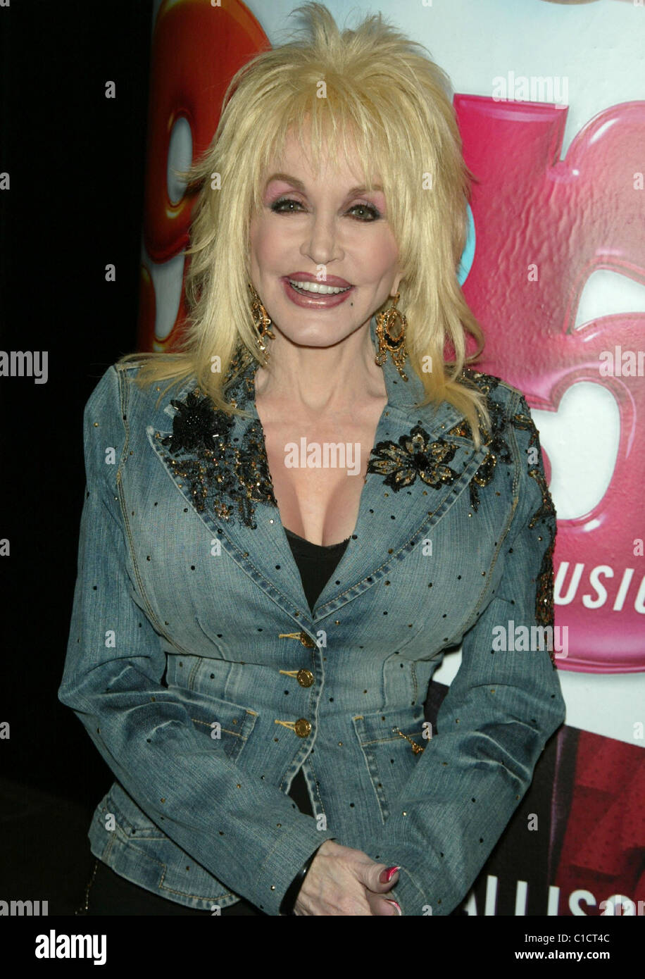 Dolly Parton after the preview performance of her Broadway Musical ...