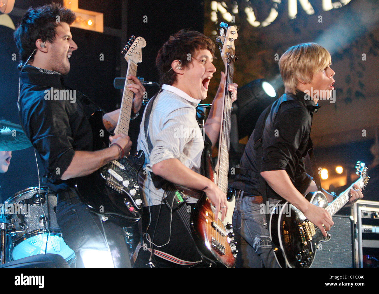 Derek Hough and Mark Ballas The Bolts and Ballas Hough band perform at ...