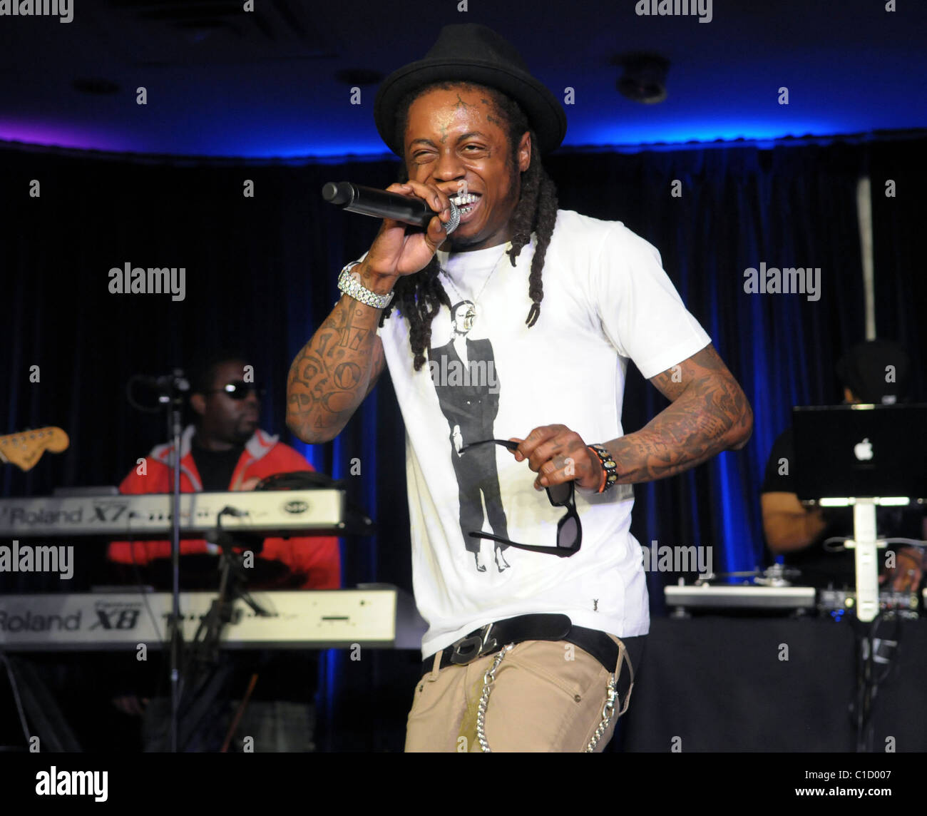 Lil Wayne The Blacks' Annual Gala to benefit The Consequences Program ...