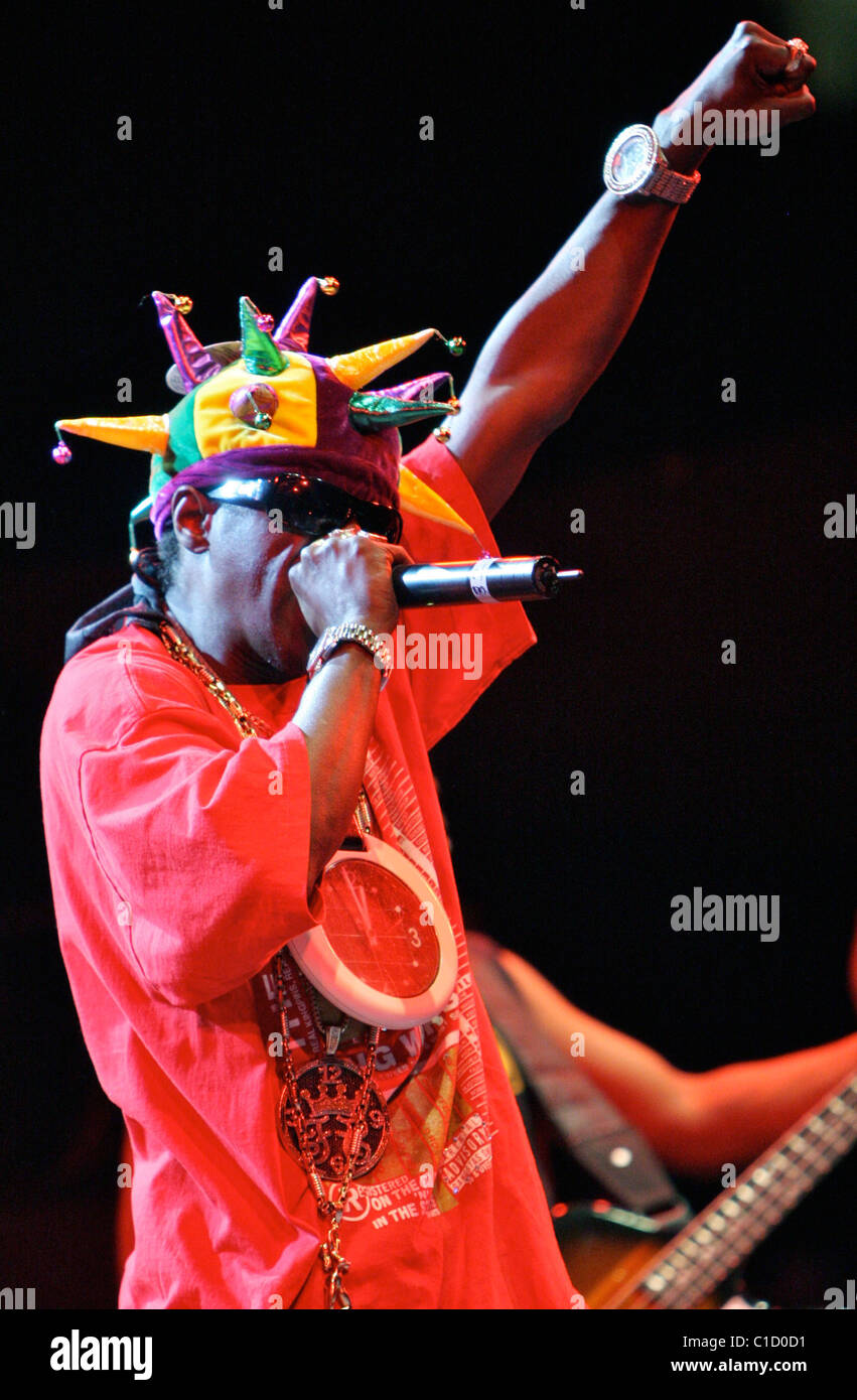 Flavor flav clock hi-res stock photography and images - Alamy