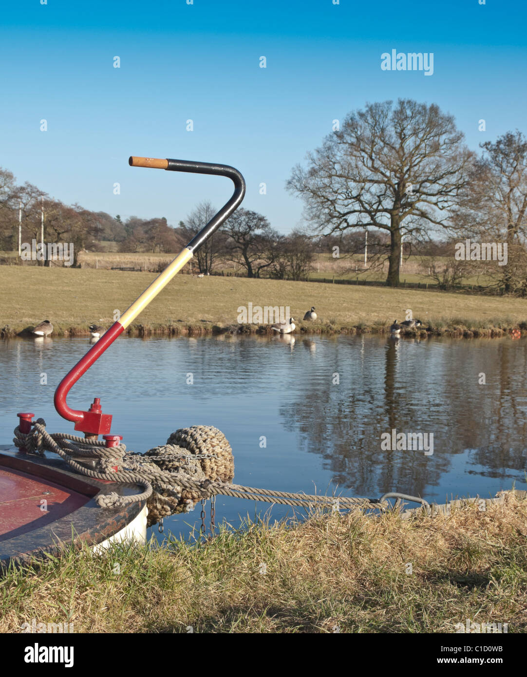 Barge tied hi-res stock photography and images - Alamy
