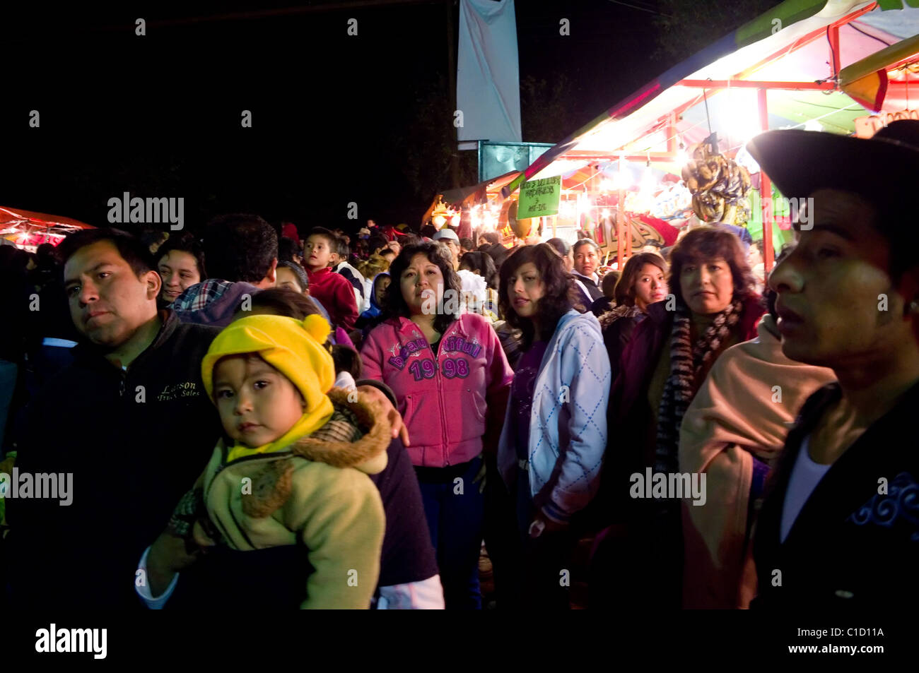 Mexican stalls hi-res stock photography and images - Alamy