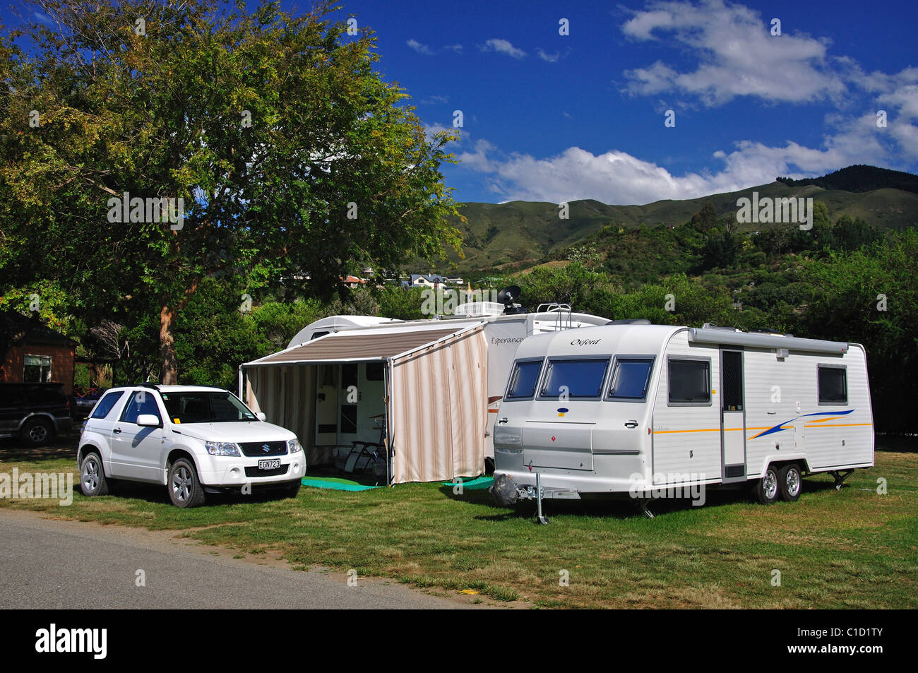 Top 10 Holiday Park Campsite, Pohara Beach, Pohara, Golden Bay, Tasman ...
