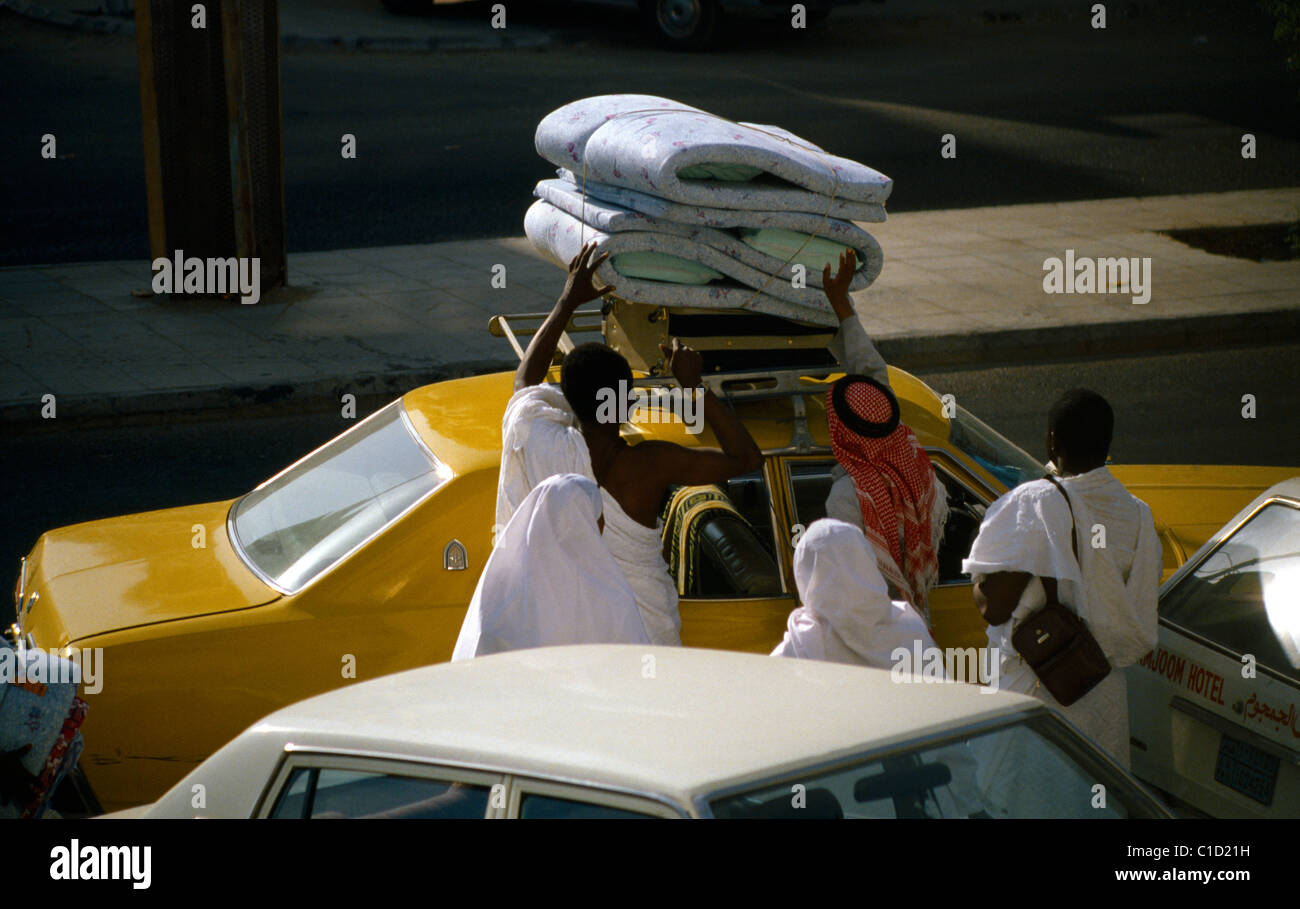 Muslim pilgrims to jeddah hi-res stock photography and images - Alamy