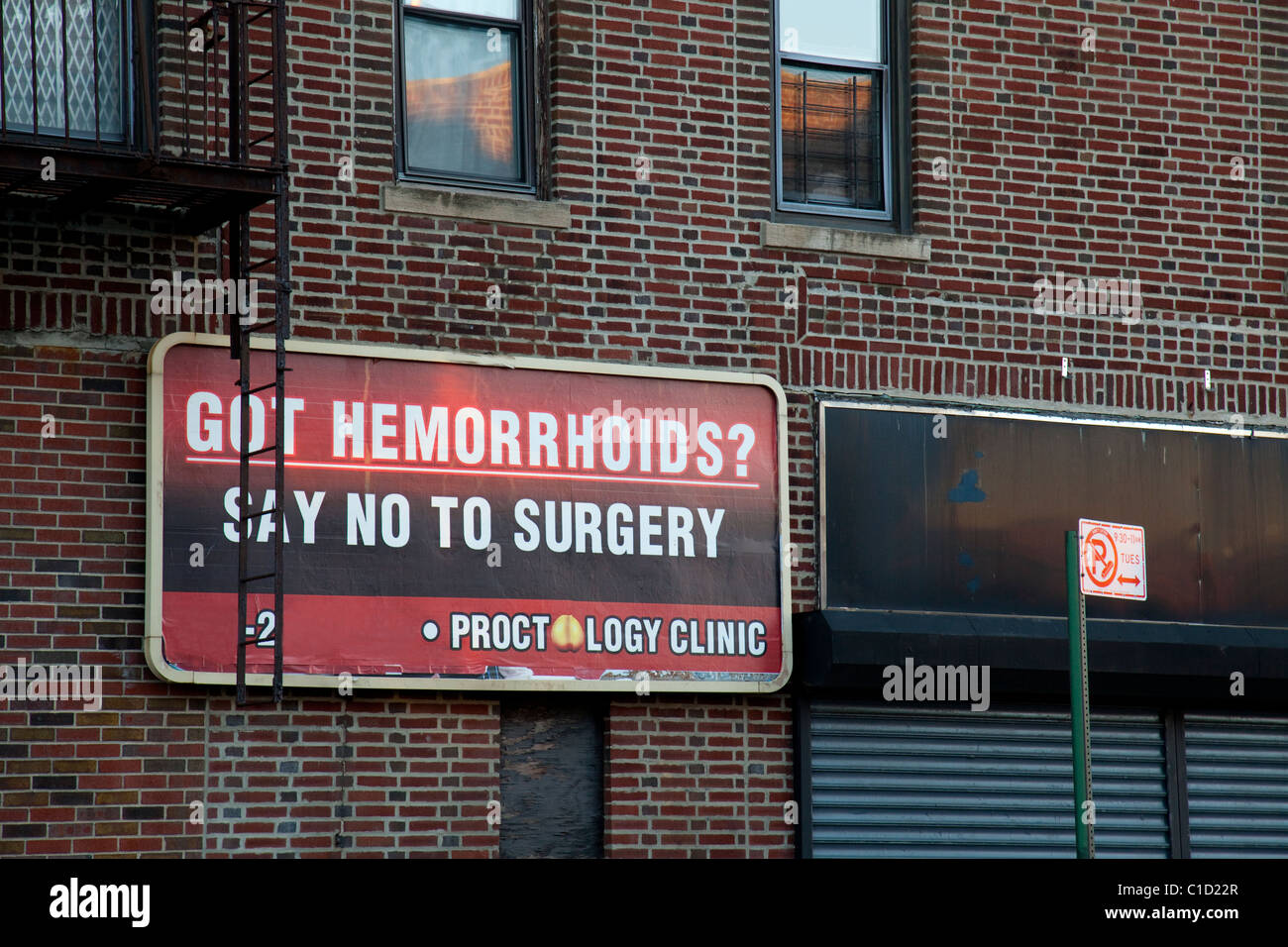 got hemorrhoids? say no to surgery sign Stock Photo - Alamy