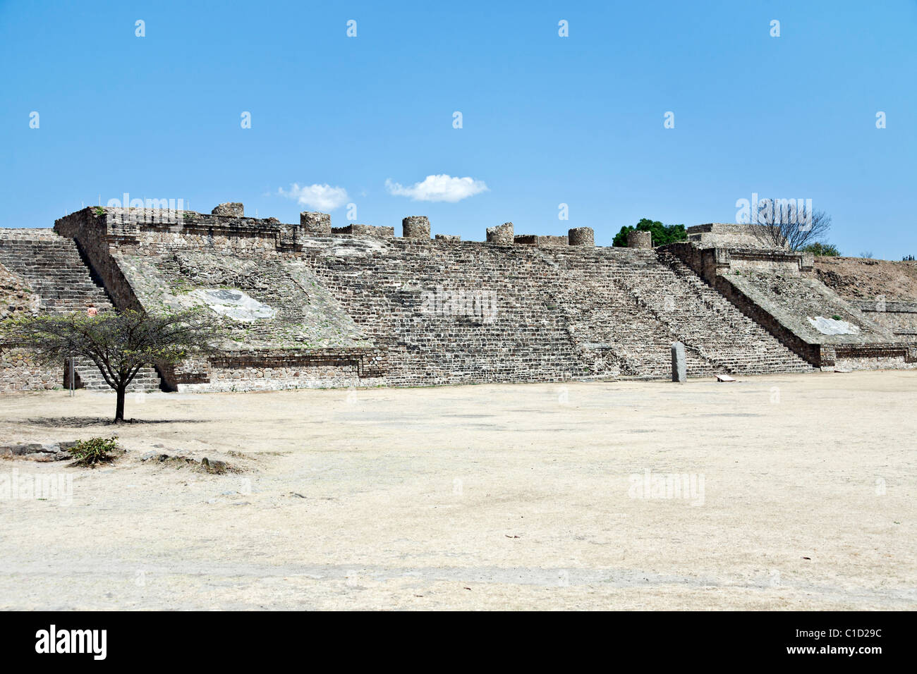 Monumental stairs hi-res stock photography and images - Alamy