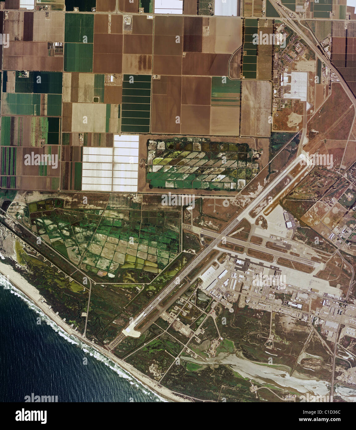 Naval landings hi-res stock photography and images - Alamy