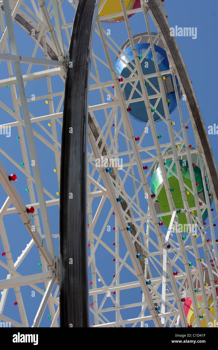 Ferris Wheel, Luna Park, Sydney, Australia Stock Photo - Alamy