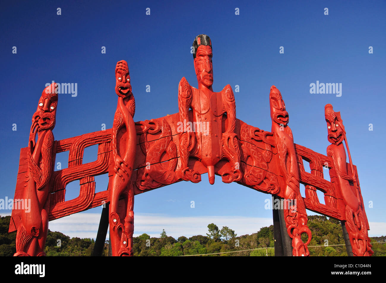 Maori marae new zealand waitangi hi-res stock photography and images ...