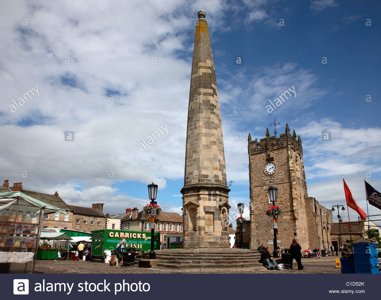Market Square Richmond Yorkshire Stock Photos & Market Square Richmond ...