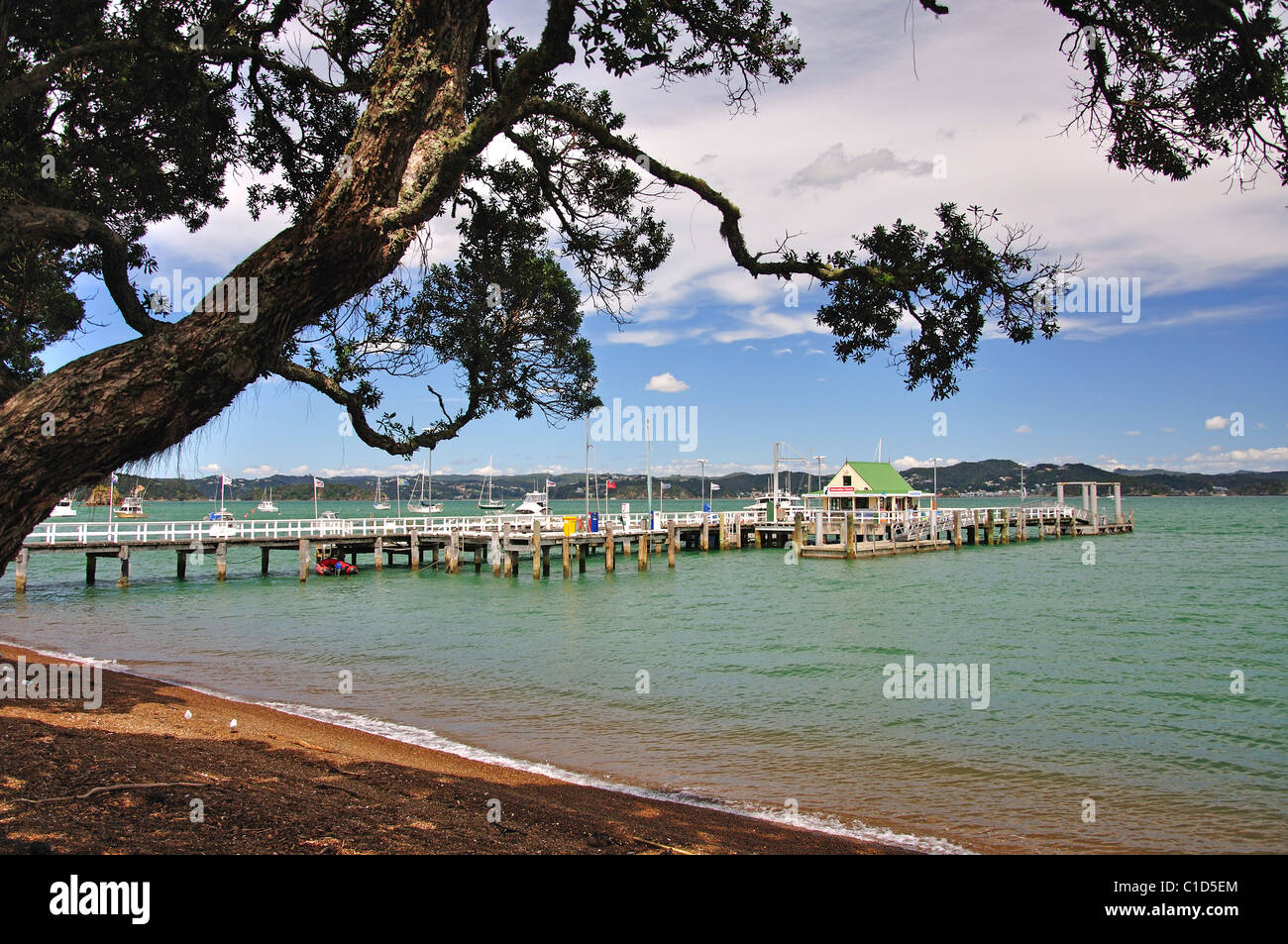 Beach waterfront view, Russell, Bay of Islands, Northland Region, North ...