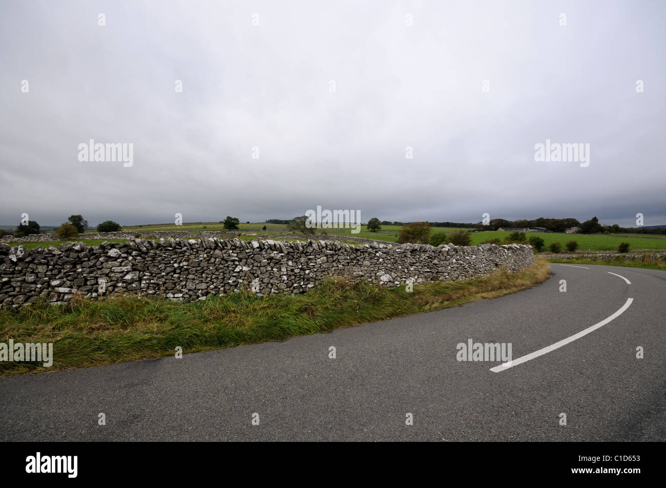 Peak District near Over Haddon, Bakewell Stock Photo - Alamy