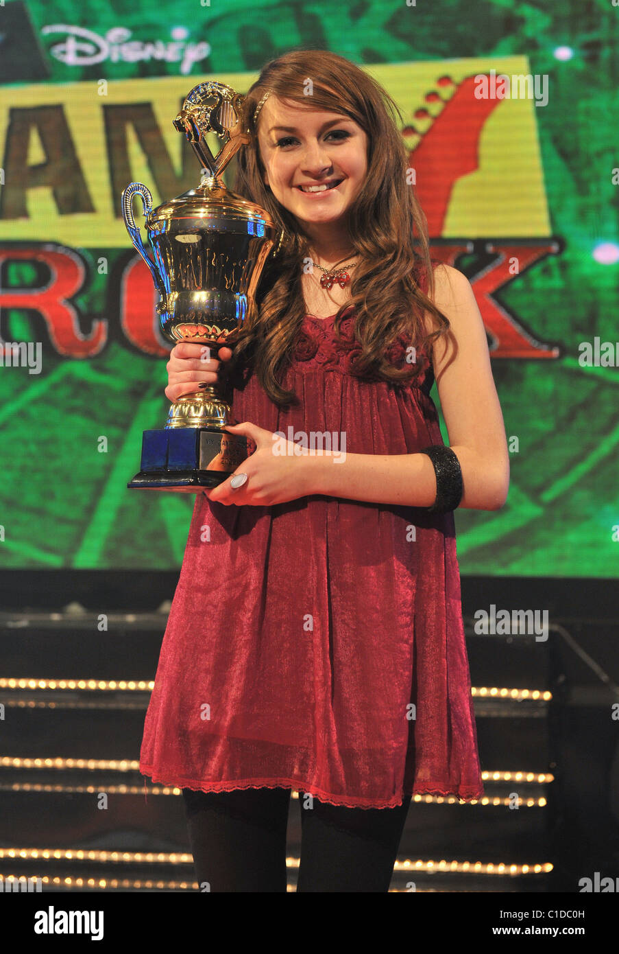 Holly Hull My Camp Rock: Results Show - TV recording held at the ...