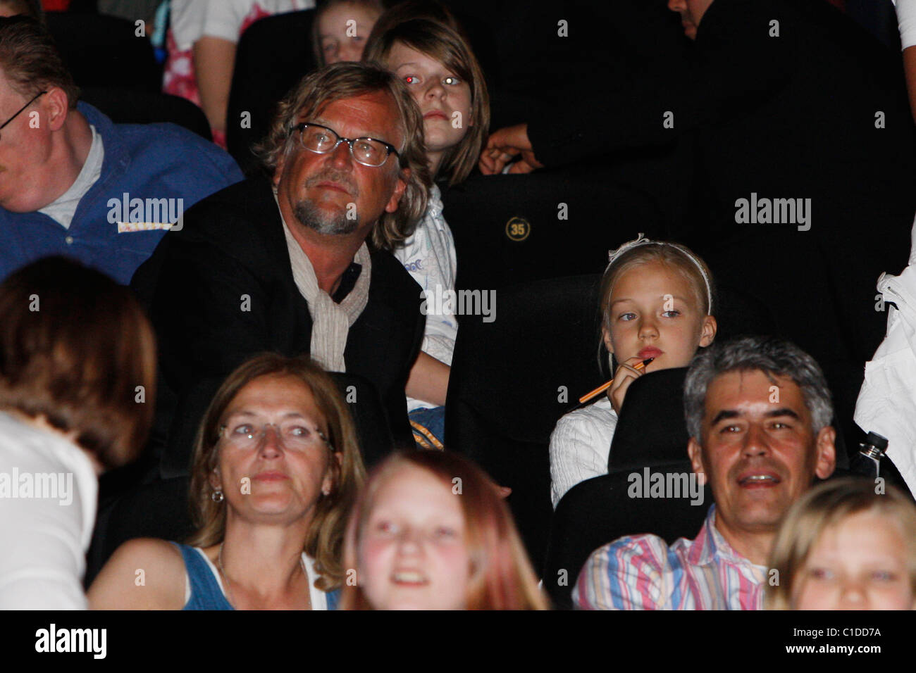 Martin Krug and daughter German premiere of the "Hannah Montana" movie ...