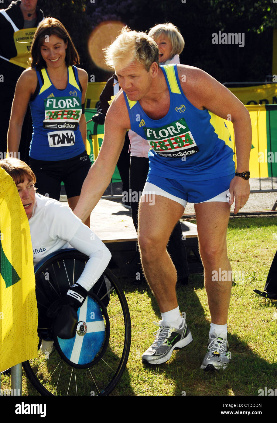 Tana Ramsay, Gordon Ramsay 29th Flora London Marathon starting at ...