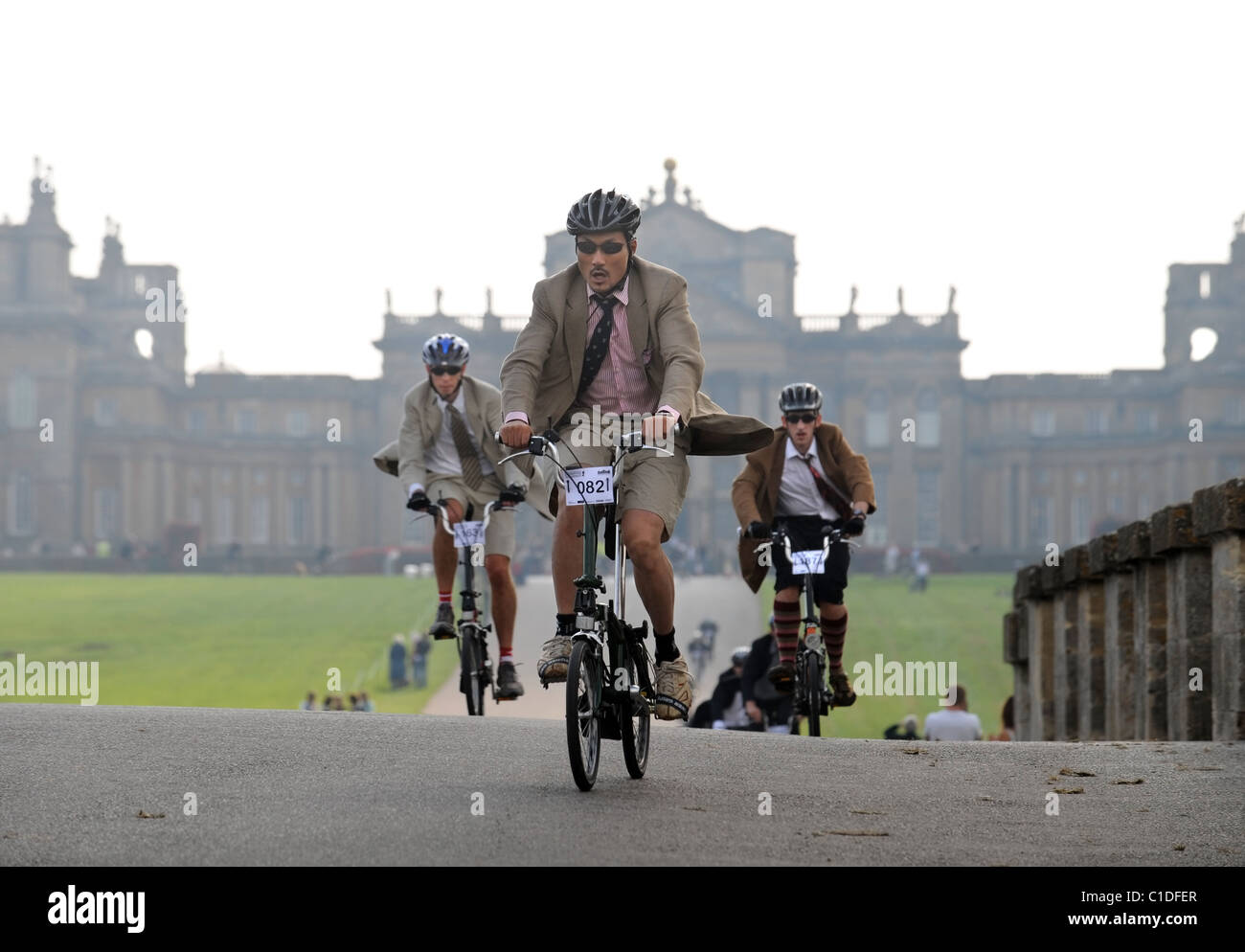 Competitors in the Brompton World Championships commuter bike racing in ...