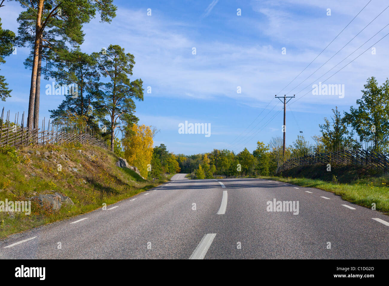 Travelling on country lane hi-res stock photography and images - Alamy