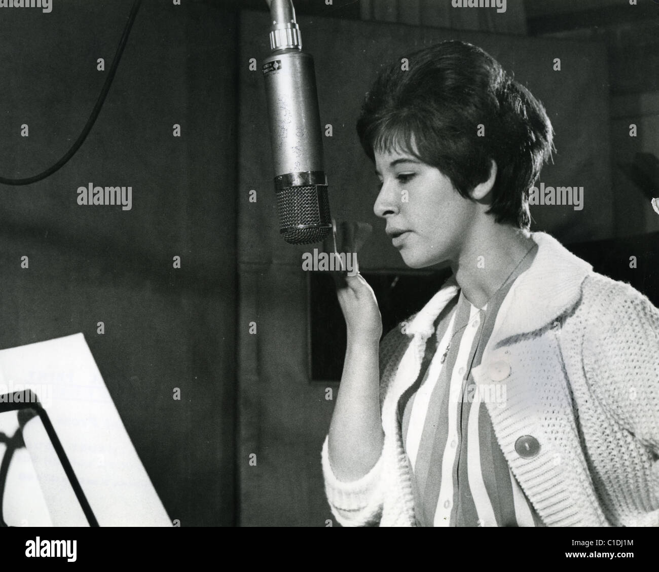 HELEN SHAPIRO UK pop singer Stock Photo - Alamy